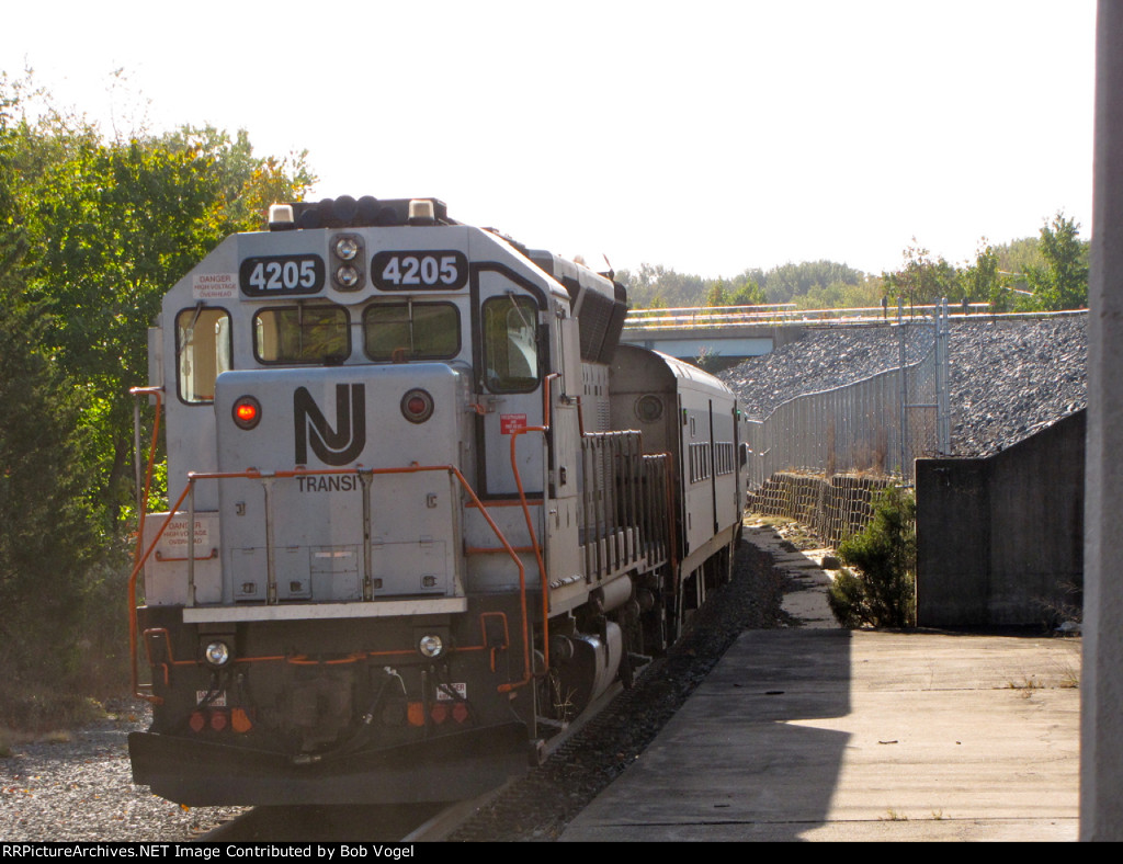 NJT 4205